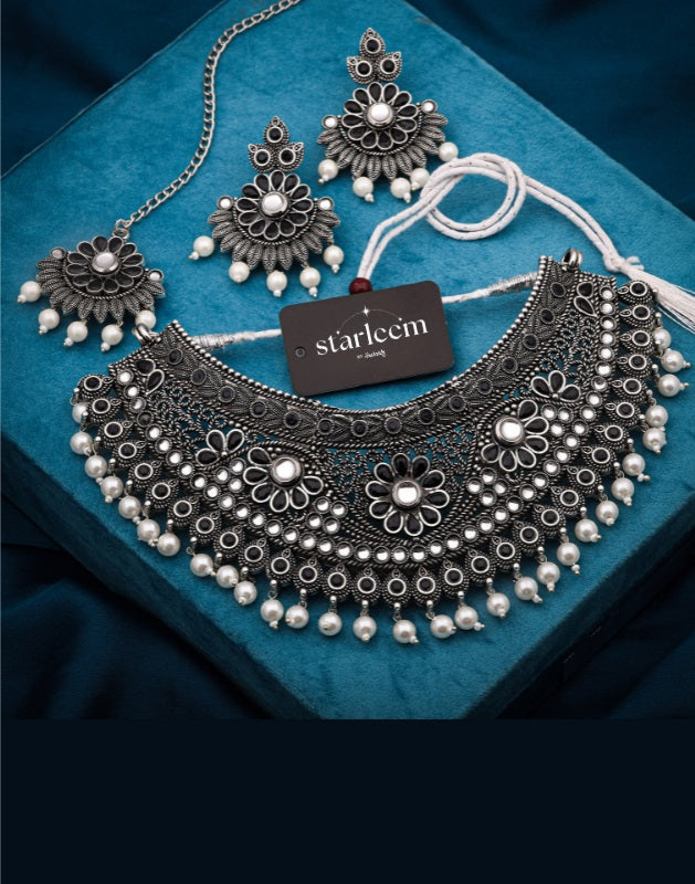 Black Silver Choker Necklace Set With Dangle Earring Sudathi